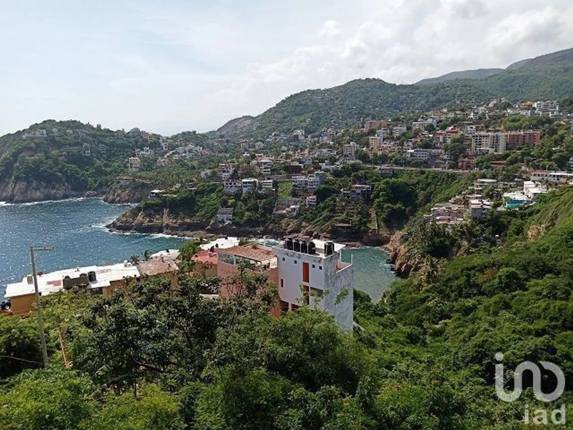 Casa en Venta en Amin Zarur Menez, Acapulco de Juárez, Guerrero | NEX ...