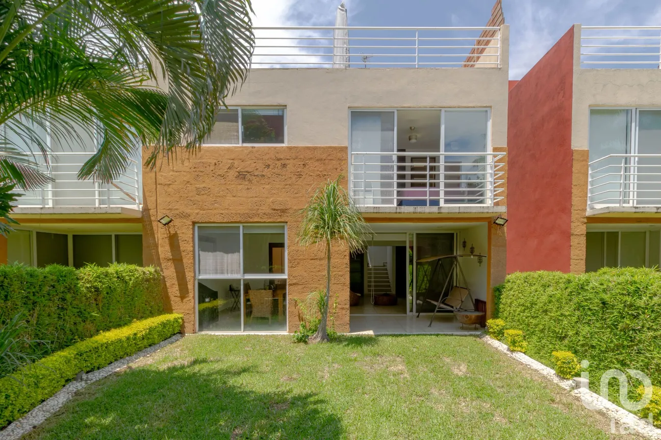 Casa en Venta en Ixtlahuacan, Yautepec, Morelos | NEX-178468