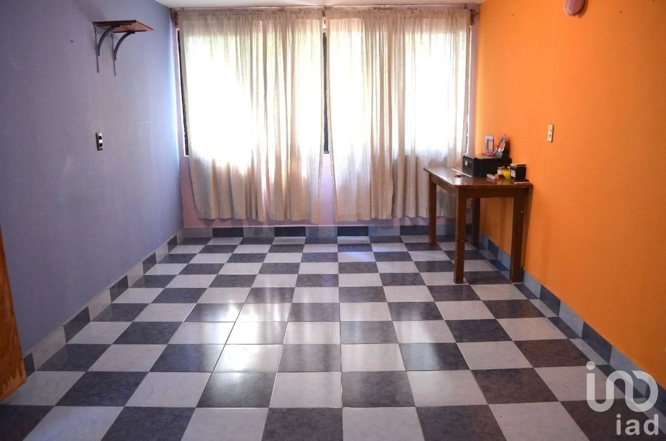 Casa en Venta en Allapetlalli, Iztapalapa, Ciudad de México | NEX-199267